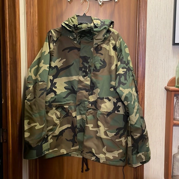Military | Jackets & Coats | Mens Military Green Camouflage Cold ...